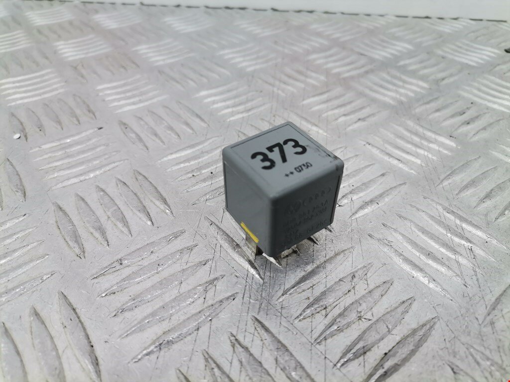 Реле Audi TT 8J 8D0951253A арт. 2076658