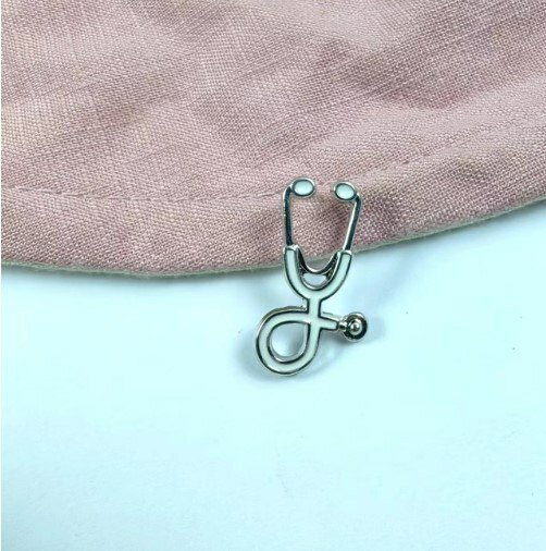 Брошь, эмаль