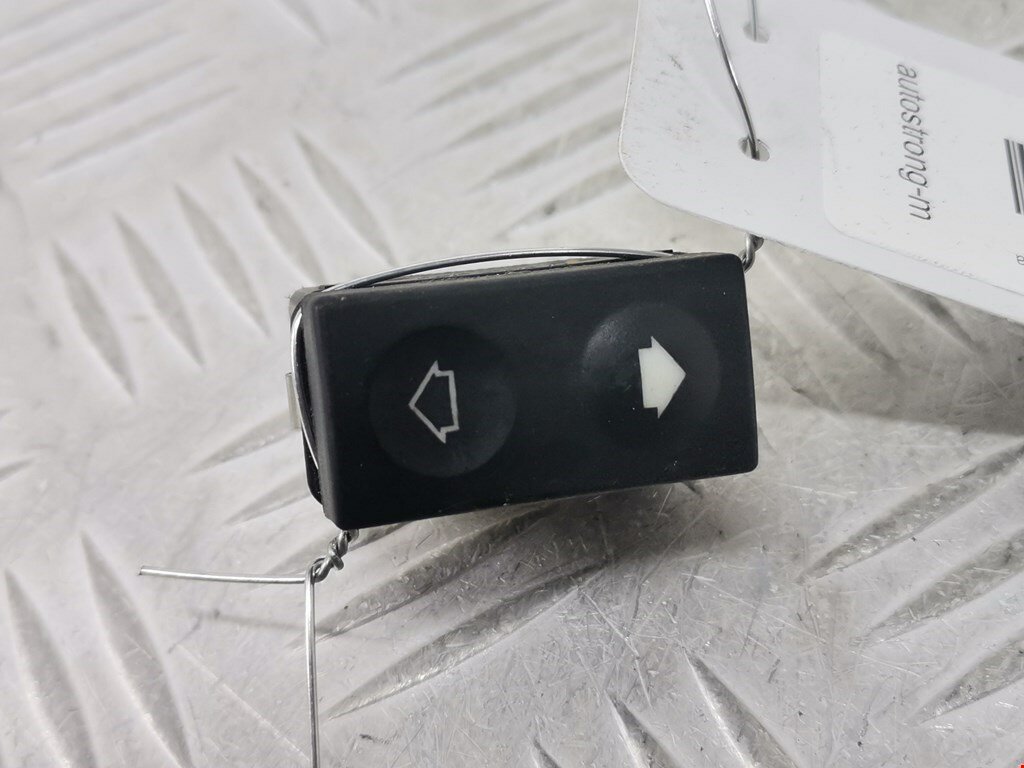 Кнопка стеклоподъемника BMW 5-Series (E34) 61318368941 арт. 1596353