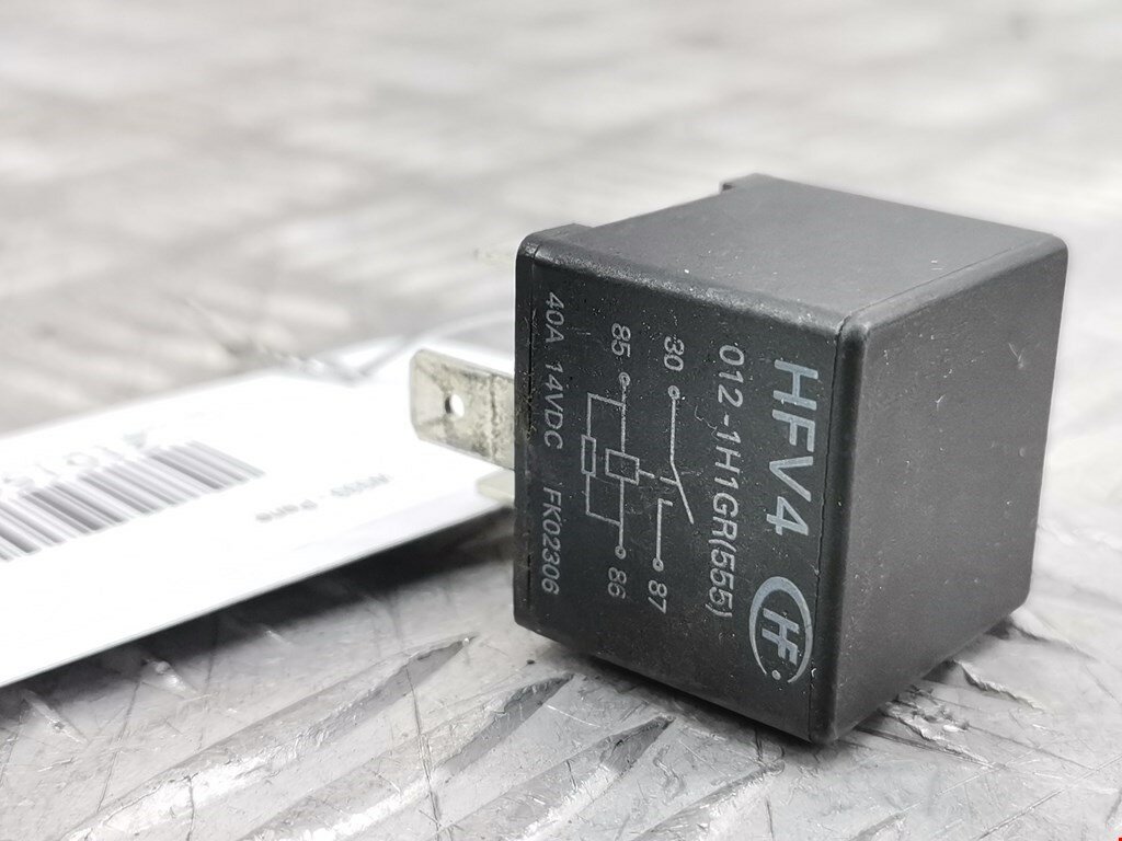 Реле Jeep Grand Cherokee 3 0121H1GR арт. 2101584