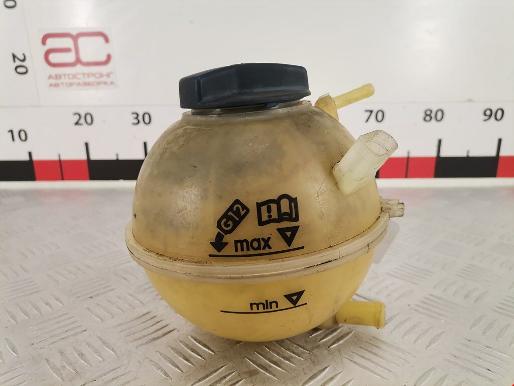 Бачок расширительный Audi A3 8L 1J0121403B арт. 1410194