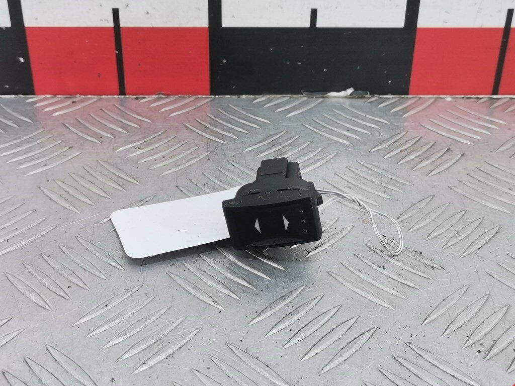 Кнопка стеклоподъемника Ford Mondeo 3 1123793 арт. 1855739