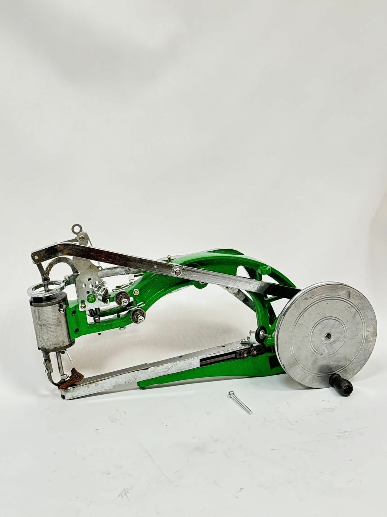 Швейная машинка Версаль (удлиненная)