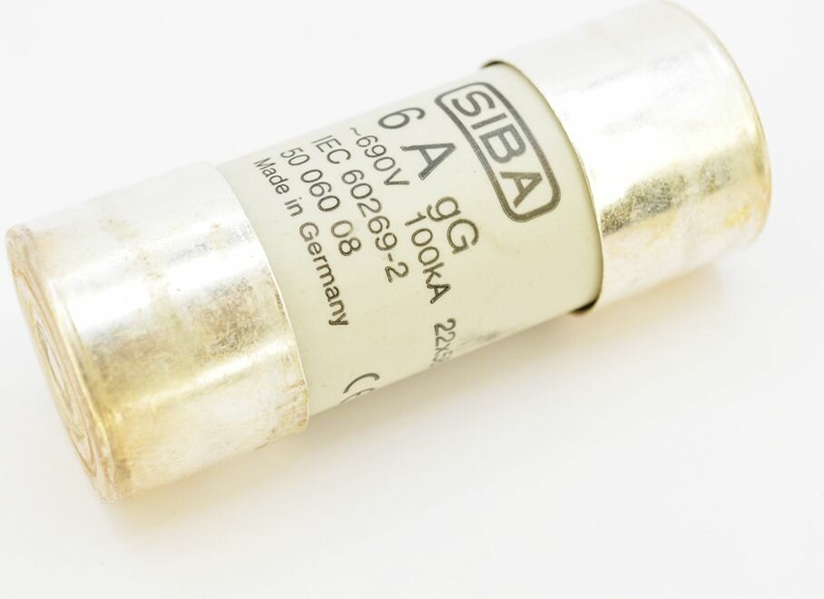 Предохранитель SIBA 5006008.6 Предохранитель *NFC 6A gG 690V 22x58mm 1шт