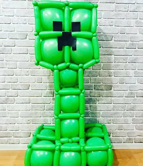 Фигура из воздушных шаров "Крипер из Майнкрафт" (Minecraft)