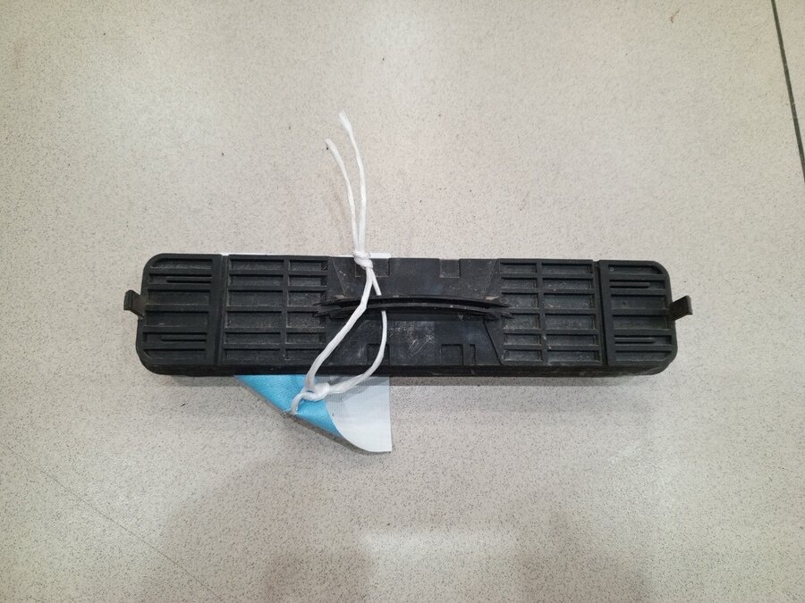 Крышка от Citroen C4 B7 2011>