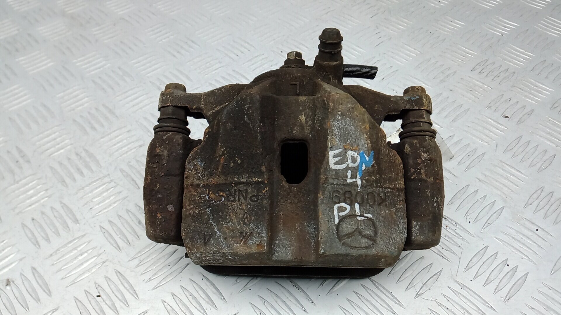 Суппорт тормозной передний левый MAZDA 6 GJ