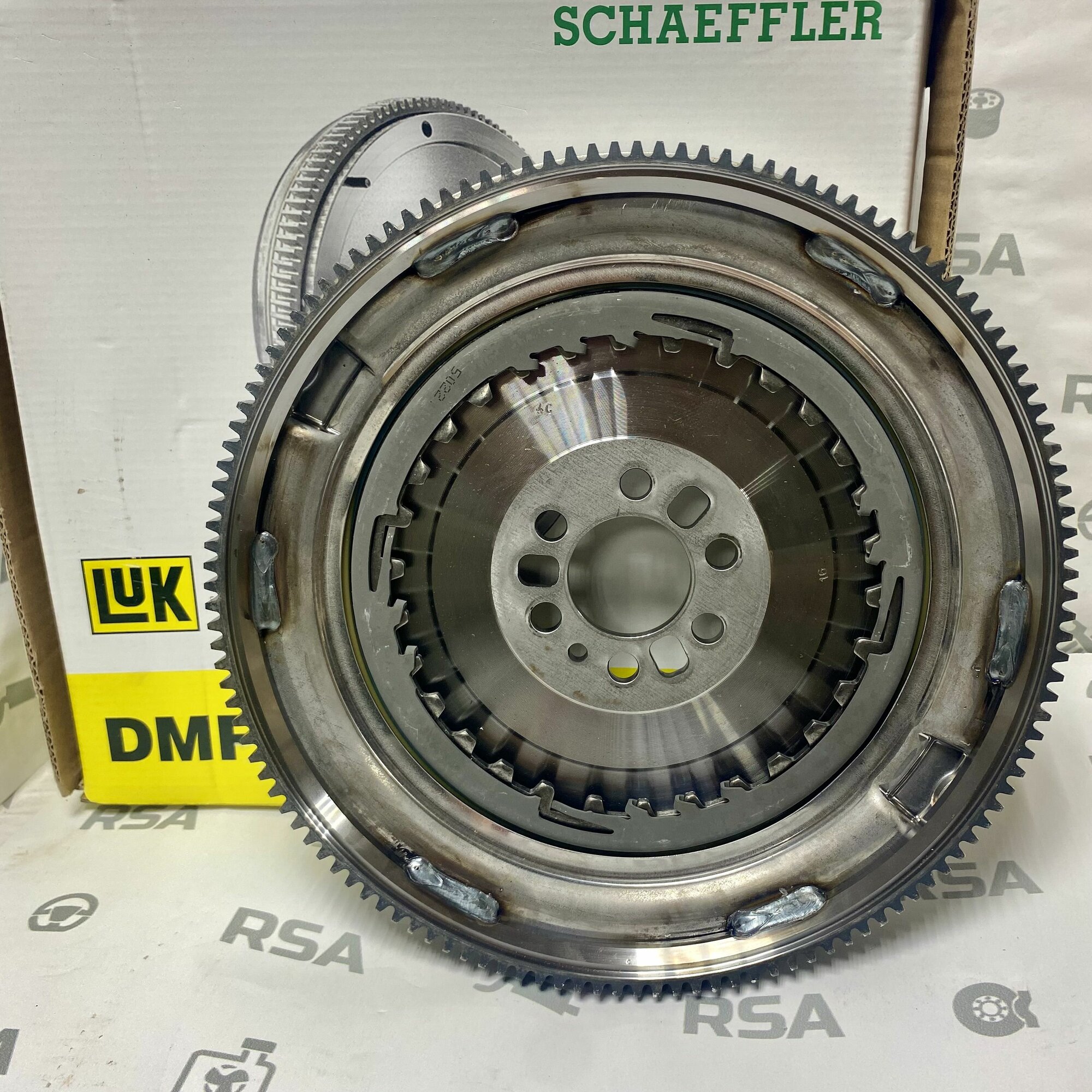 Маховик DSG7 LUK Оригинал, арт. 415051809 / 415068209,1шт.