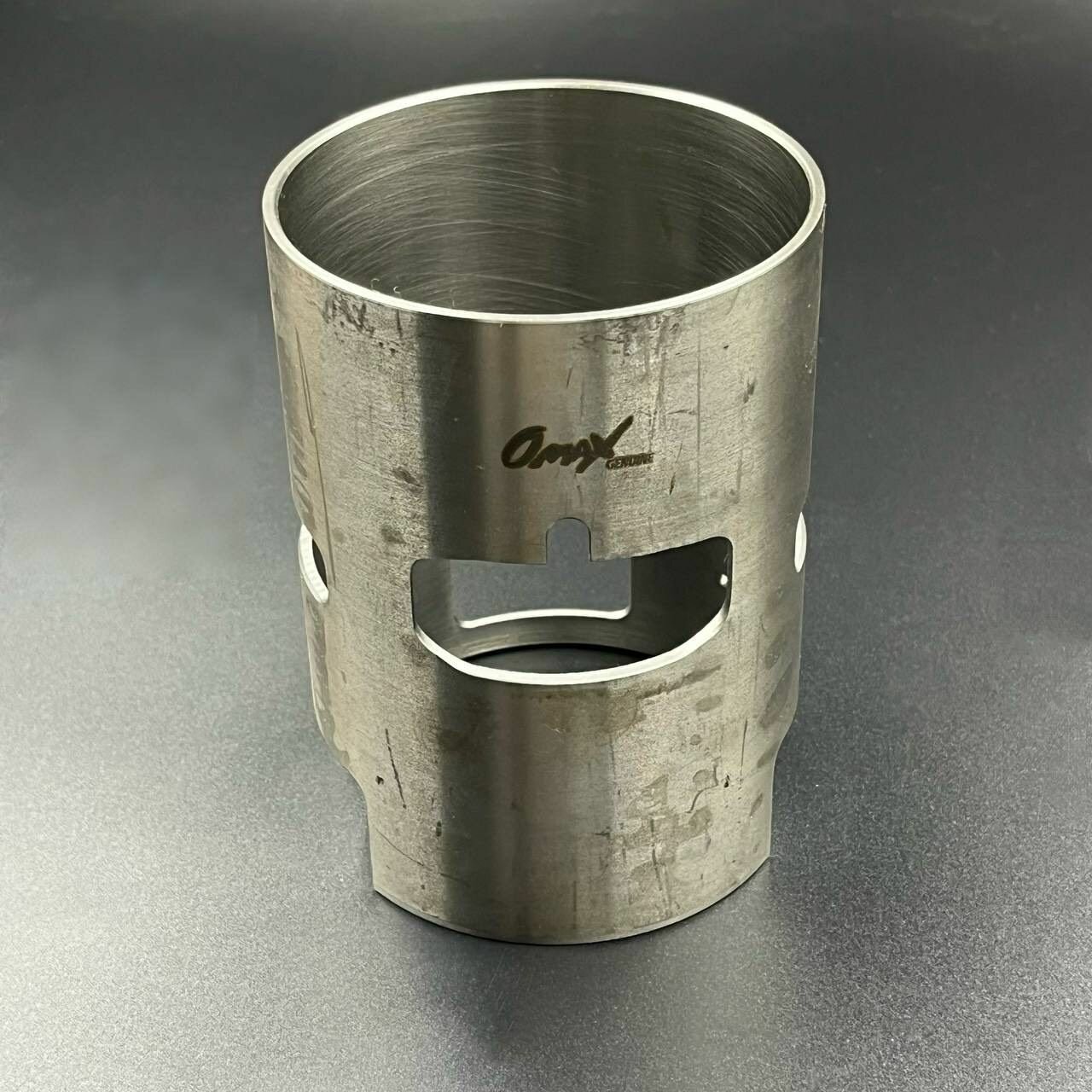 Гильза цилиндра Yamaha 115-140 (LH) (Omax), ОЕМ 6E5-10935-00-L