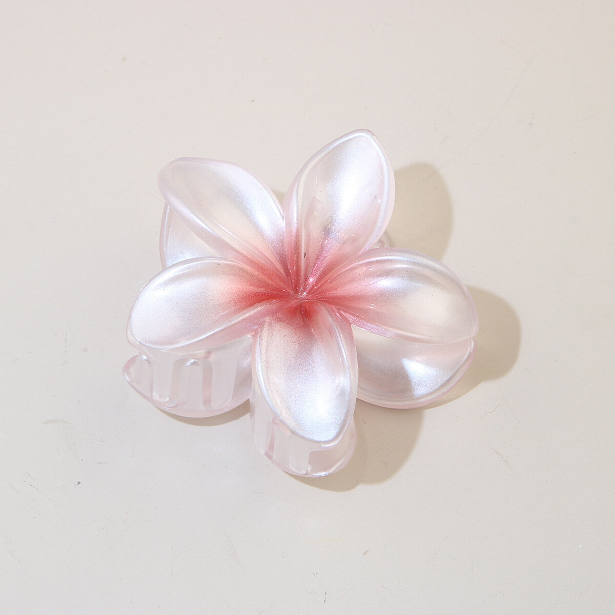 Европейская и американская кросс-бордерная цветная заколка для волос с плюмерией, цветочная зажимная заколка, винтажная элегантная полузажимная заколка для женщин, заколка для затылка в виде акулы