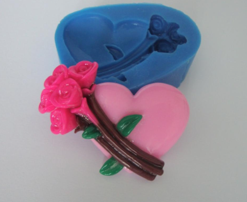 Силиконовый молд "Цветочное сердце"