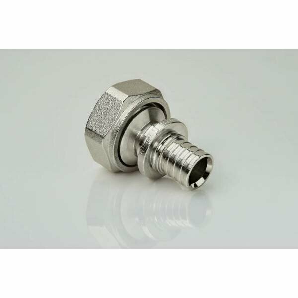 Переходник 16х3/4'ВР с накидной гайкой, под евроконус, аксиальный Рехау 11096091001