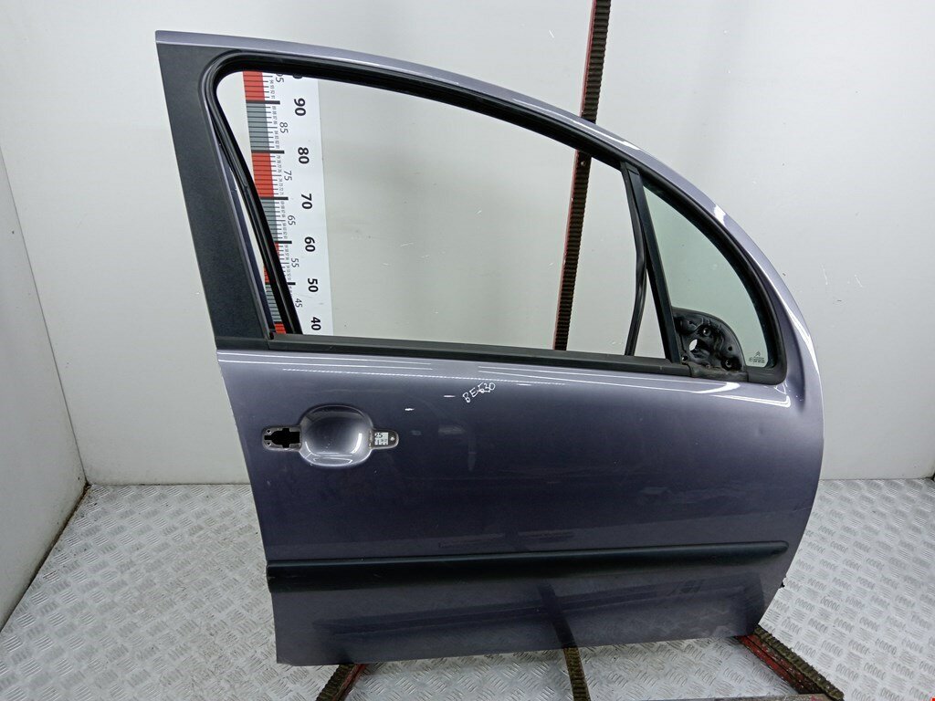 Дверь передняя правая Citroen C3 1 9004S6 арт. 2001315
