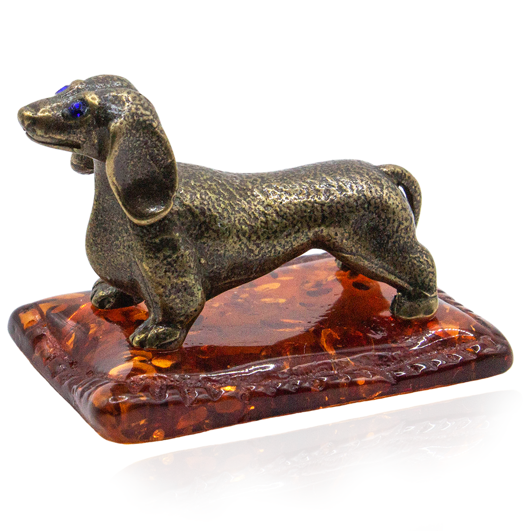 Сувенир с янтарем такса на янтаре