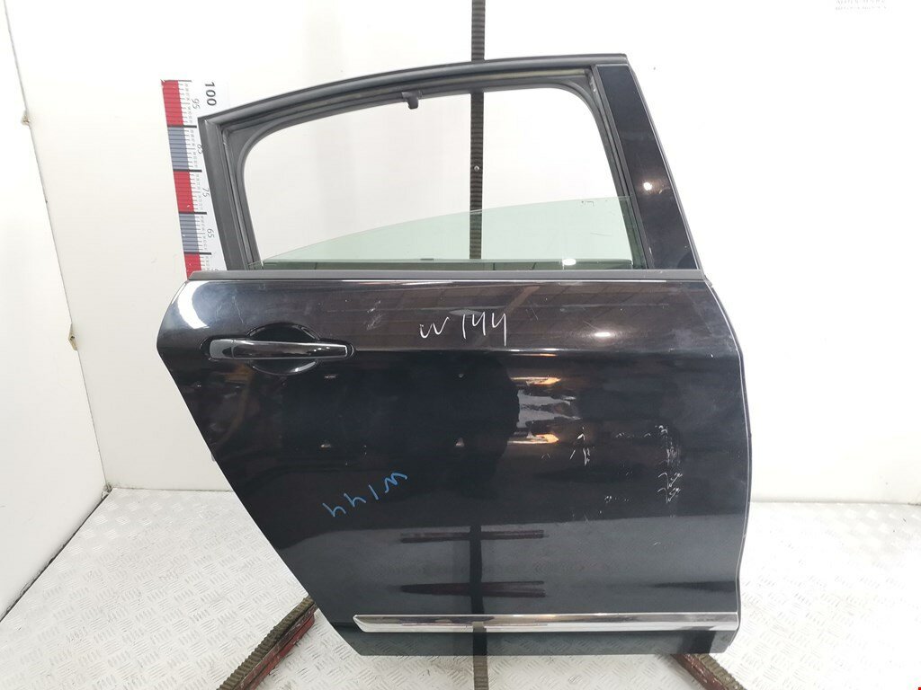 Дверь задняя правая Citroen C5 2 9008R8 арт. 1744971