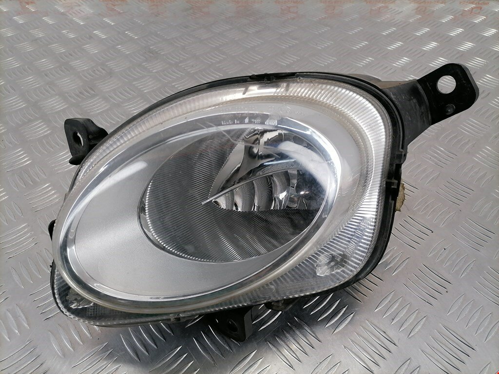 Фара противотуманная левая Fiat 500L (330) 52033625 арт. 906385