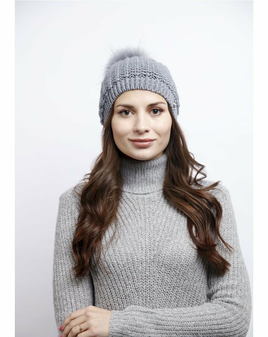 Шапка Базовая коллекция для женщин