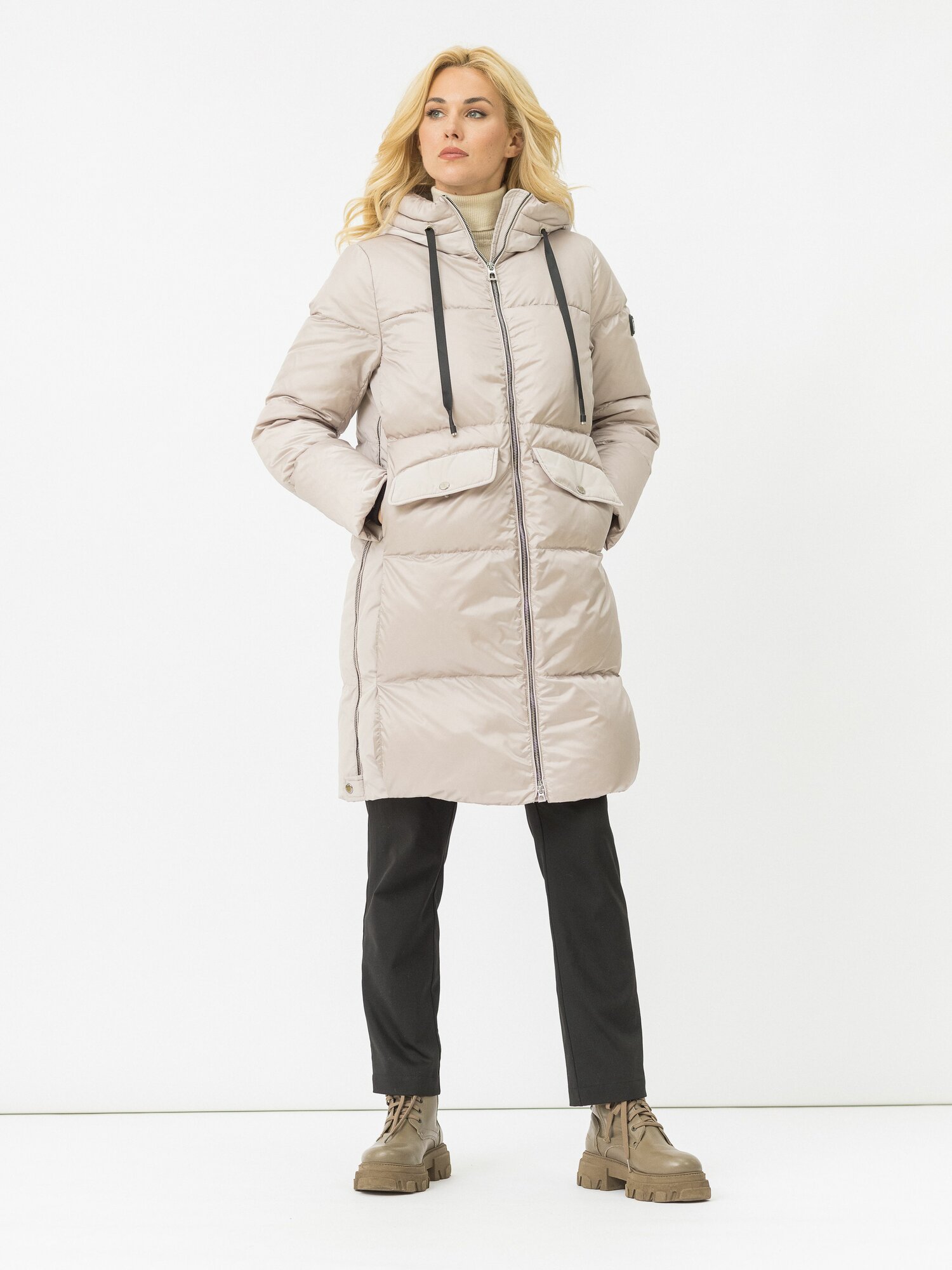 Пуховик Осень-зима 2022