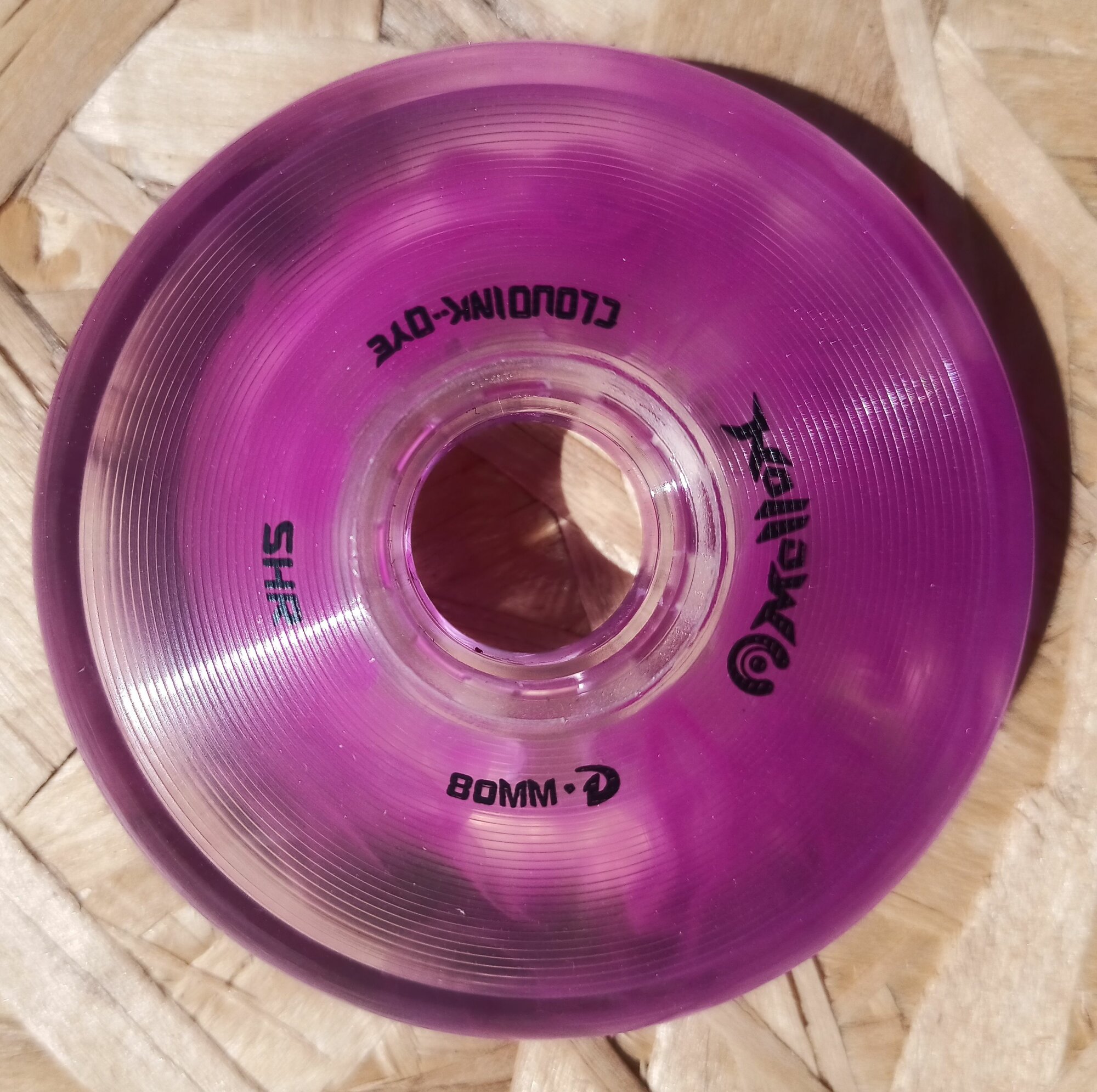 Колеса для роликов 80мм 85а жесткости 8шт. Прозрачные с фиолетовыми наплывами. Omelox.