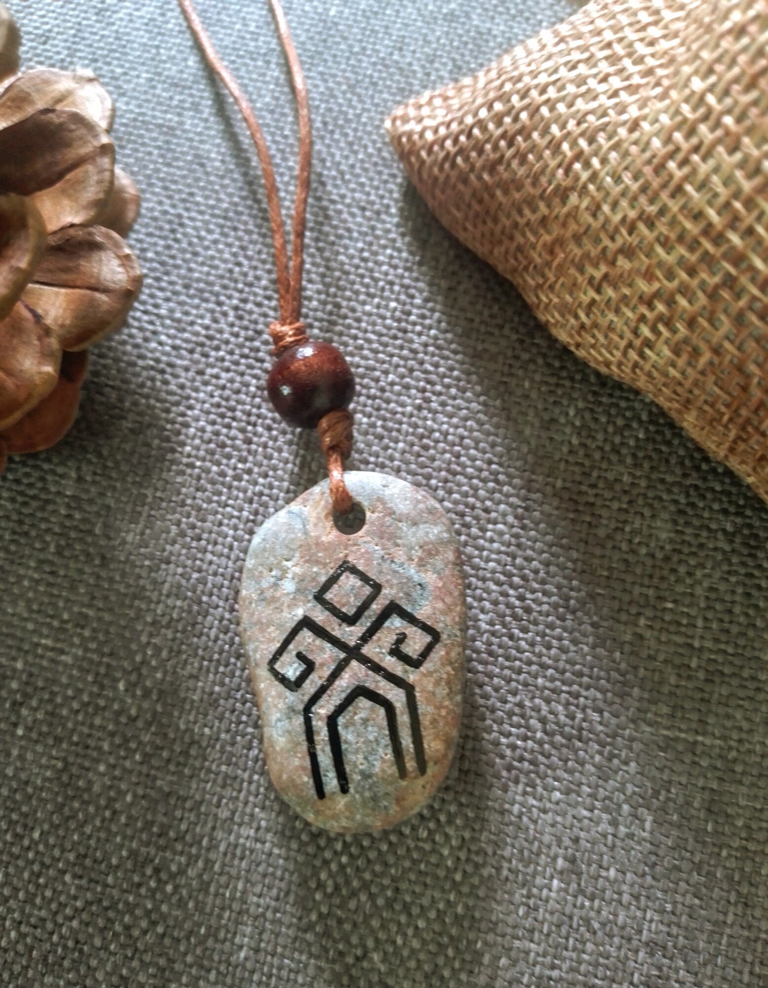 Славянский оберег "Чур" на шнурке