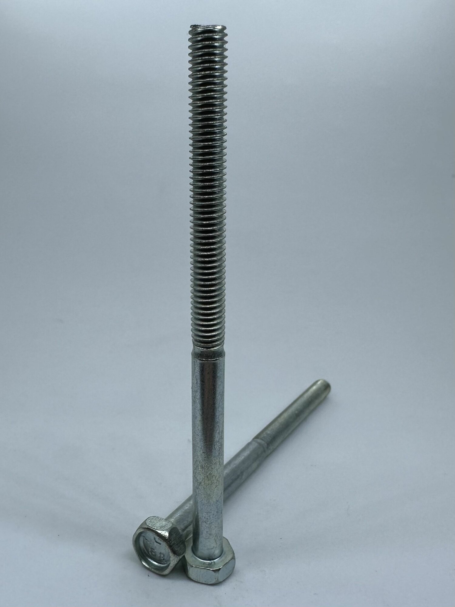 Болт м6х1х95 натяжного ролика 406 дв.