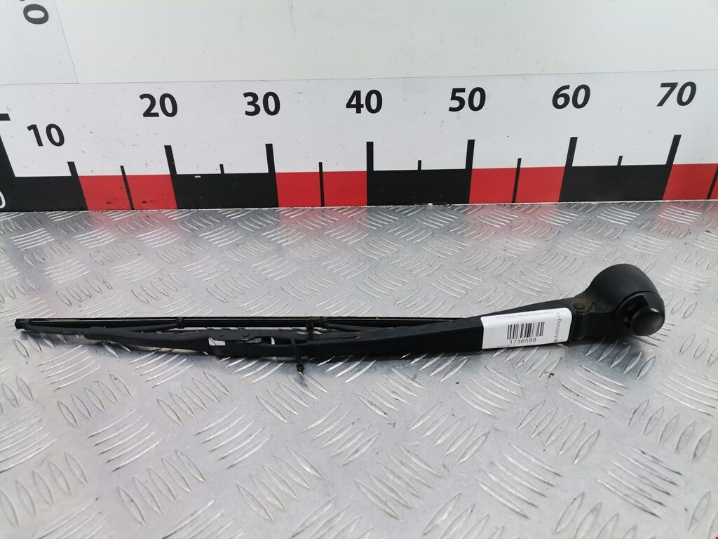 Поводок стеклоочистителя заднего Audi A4 B5 8D9955407A арт. 1736588