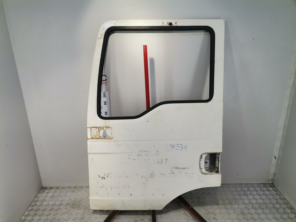Дверь передняя левая MAN TGL 81626004131 арт. 2118944