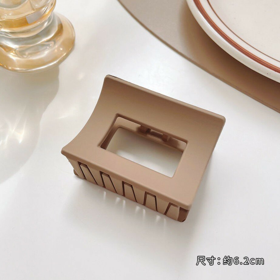 Заколка-фиксатор "Акулья пасть", женская, цвет хаки