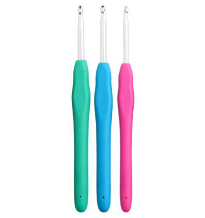 Крючок для вязания и рукоделия с удобной ручкой 5,0 мм (1 шт.)