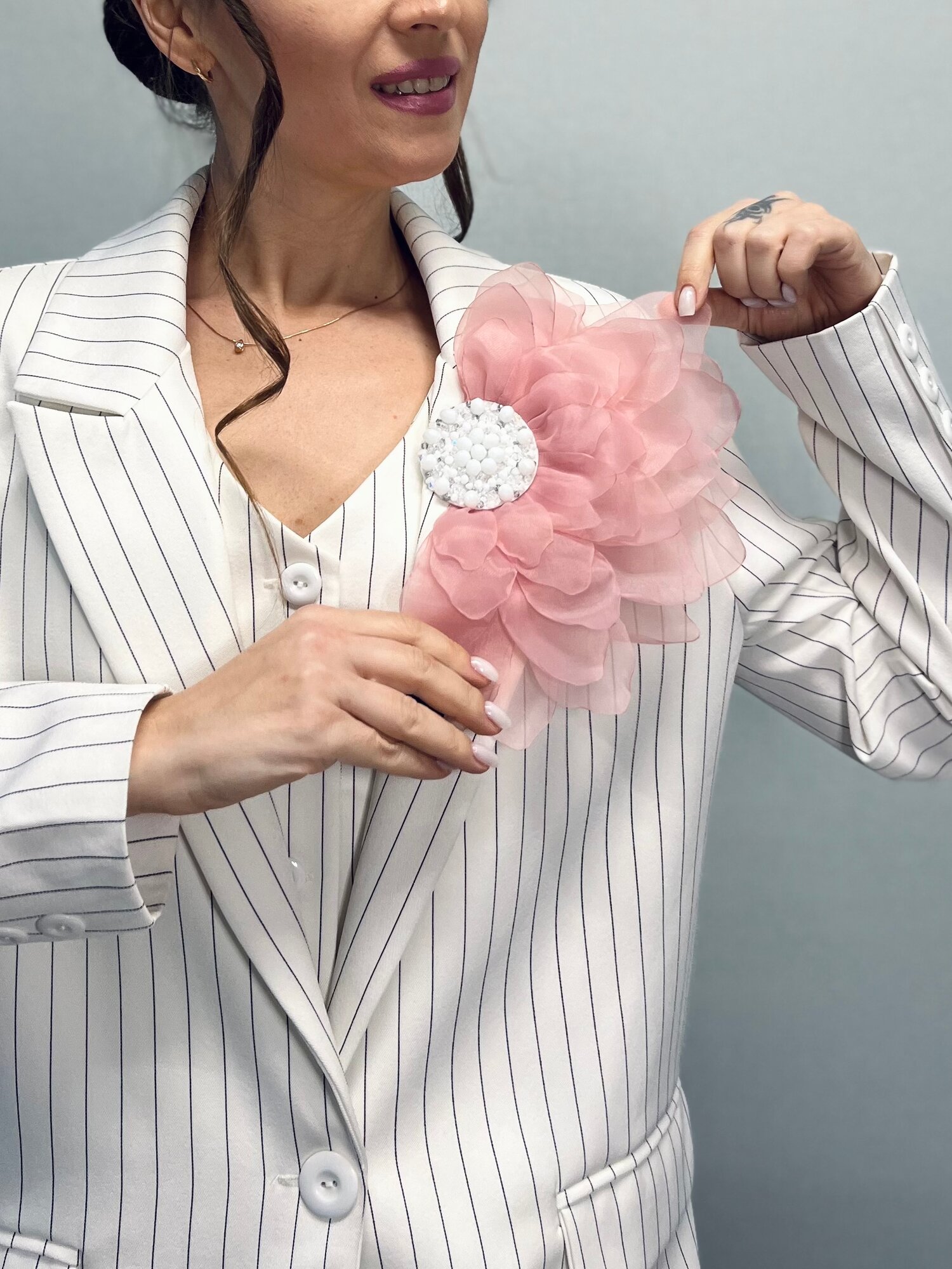 Брошь, хрусталь, стекло