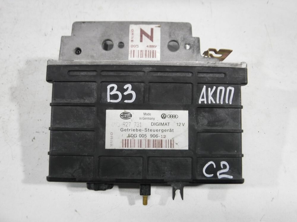 Блок управления акпп VW Passat B3 5DG005906