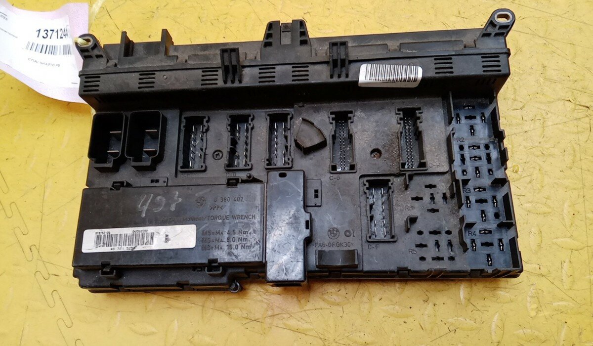 Блок предохранителей X5 E53 BMW 8380407