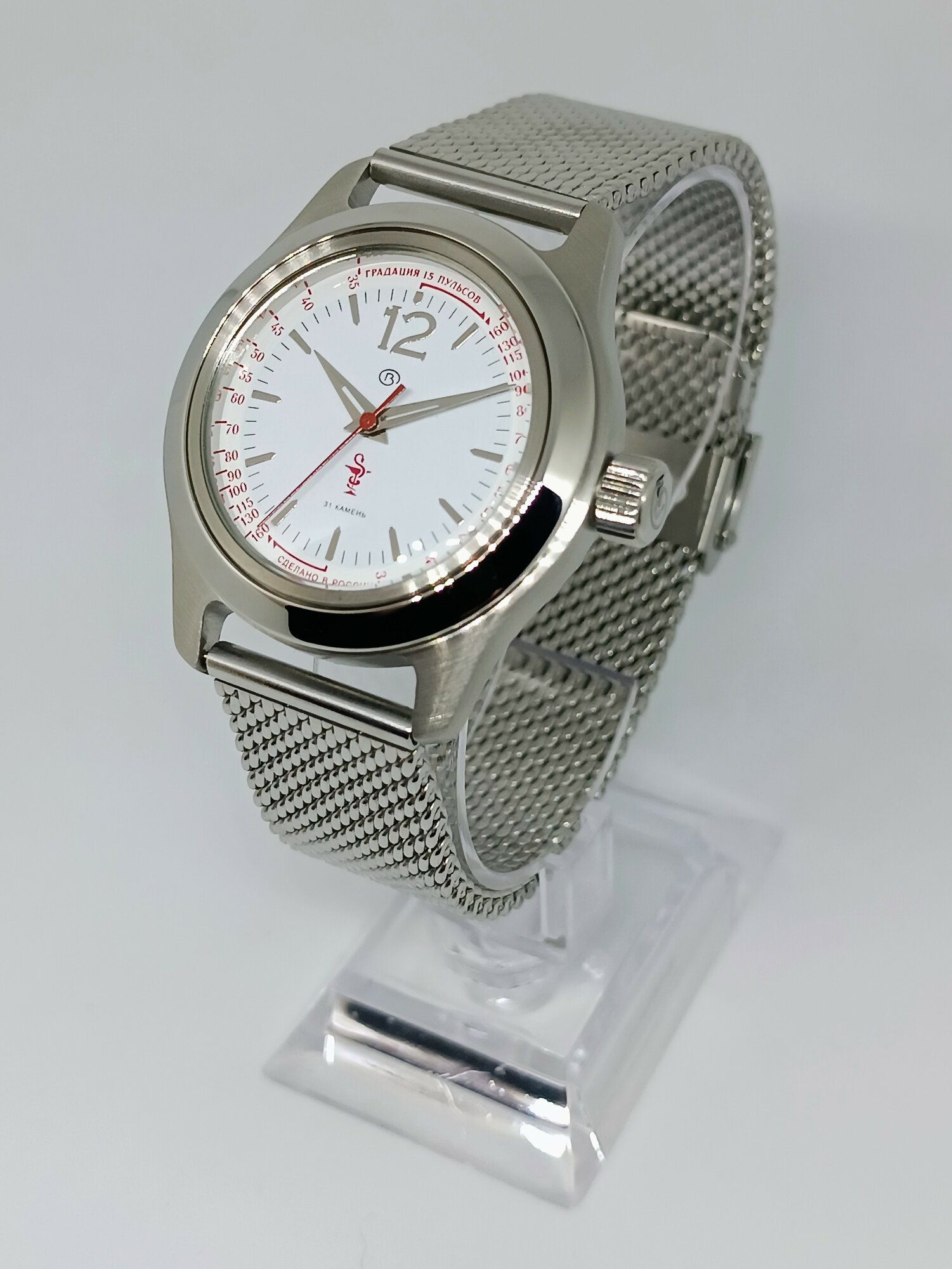 Наручные часы Мегаполис