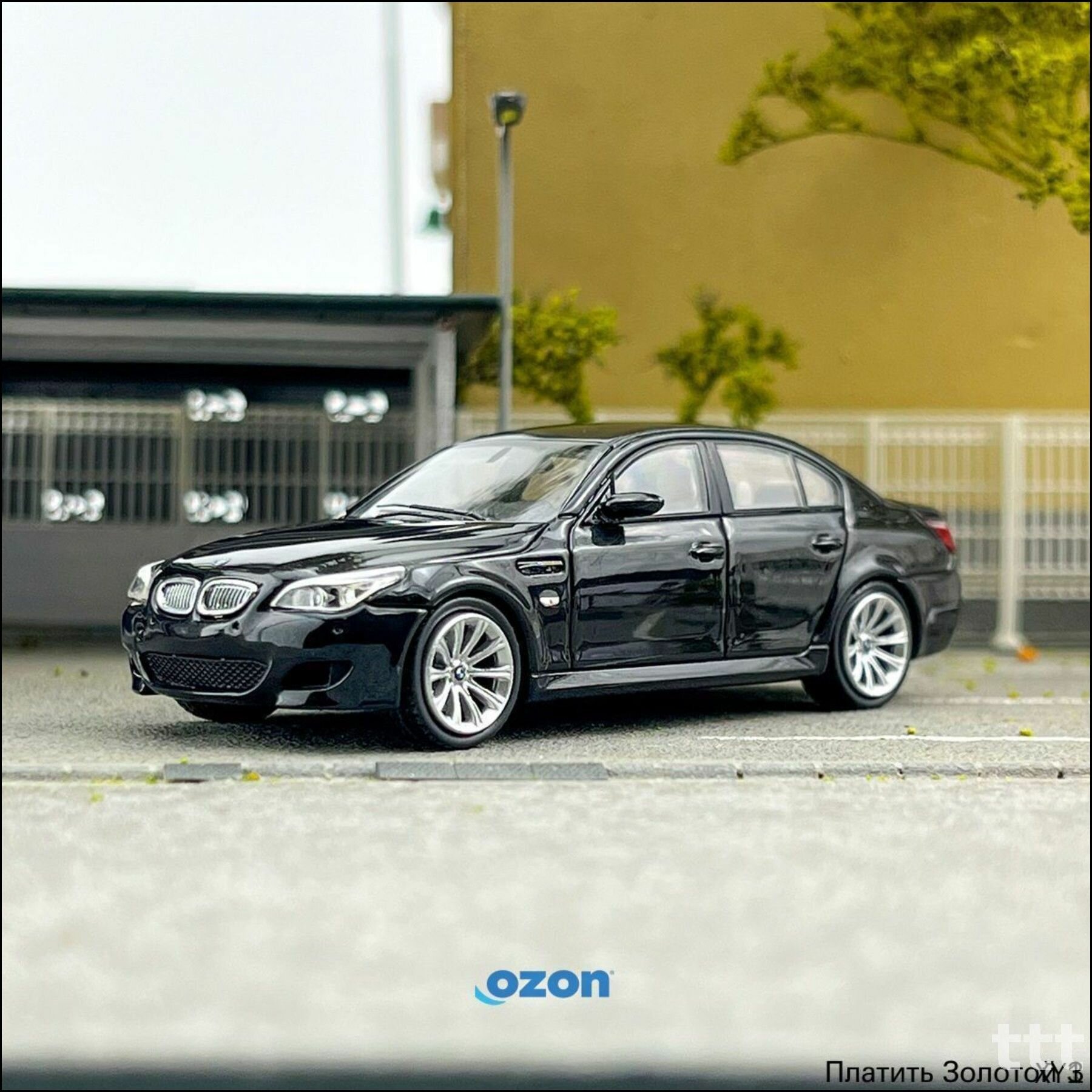 KING MODEL KM 1:64 BMW M5 E60 Легковая модель автомобиля