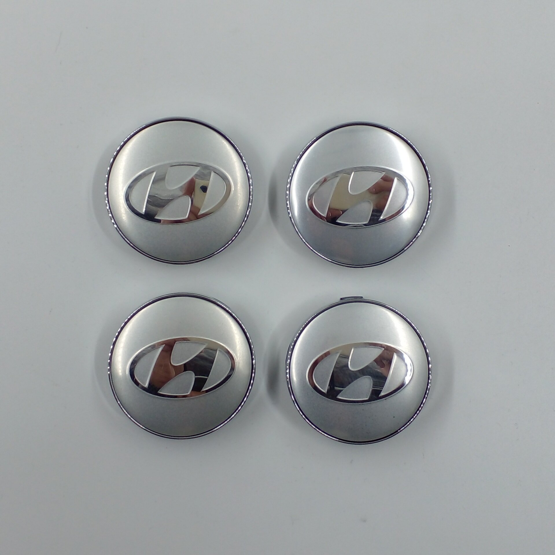 Колпачки заглушки на литые диски с эмблемой 60 мм 4 шт