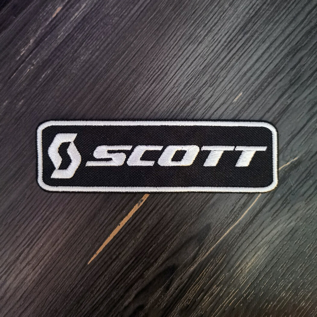Нашивка SCOTT белая