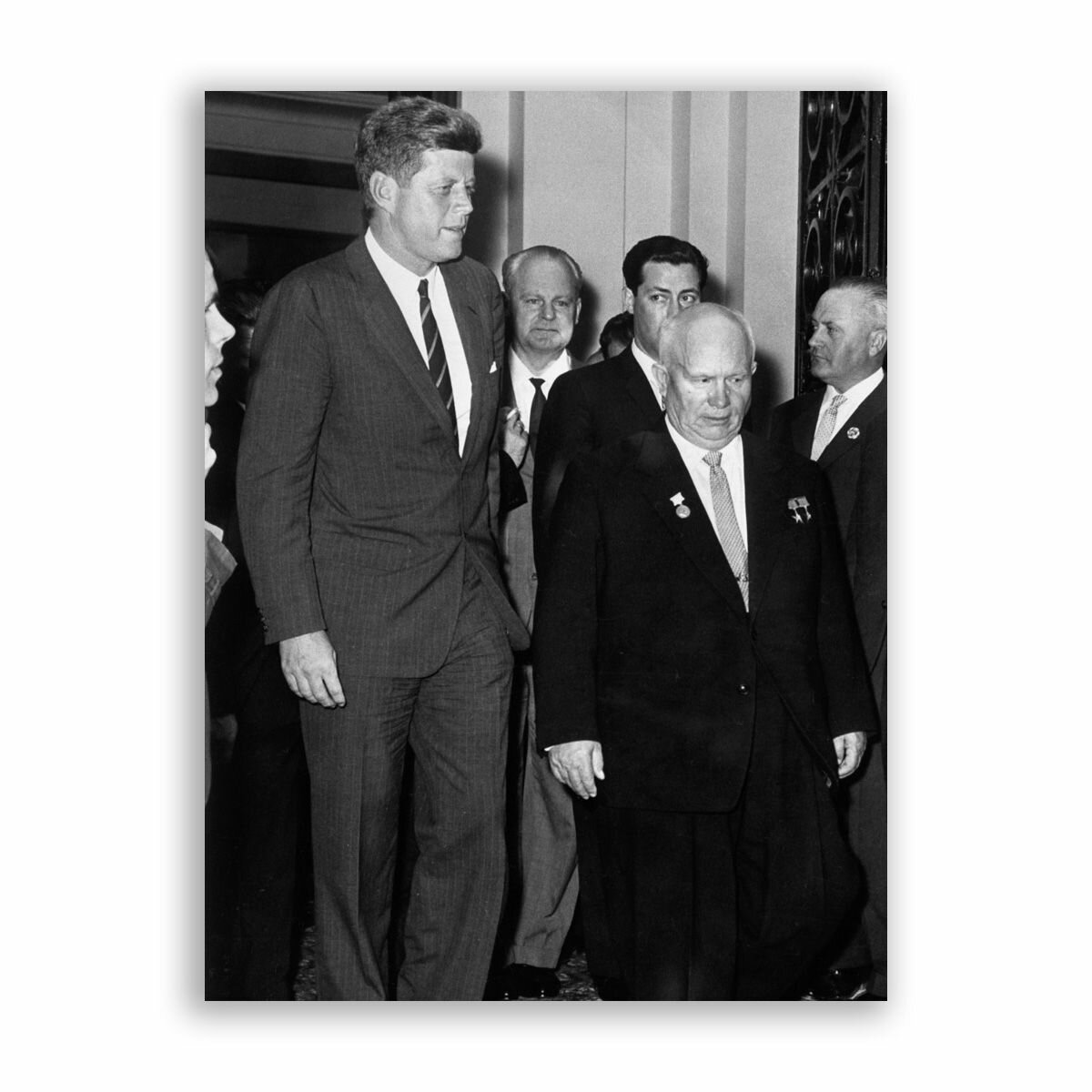 Постер, плакат на бумаге / Джон Кенеди - 35-й президент США / Размер 40 x 53 см