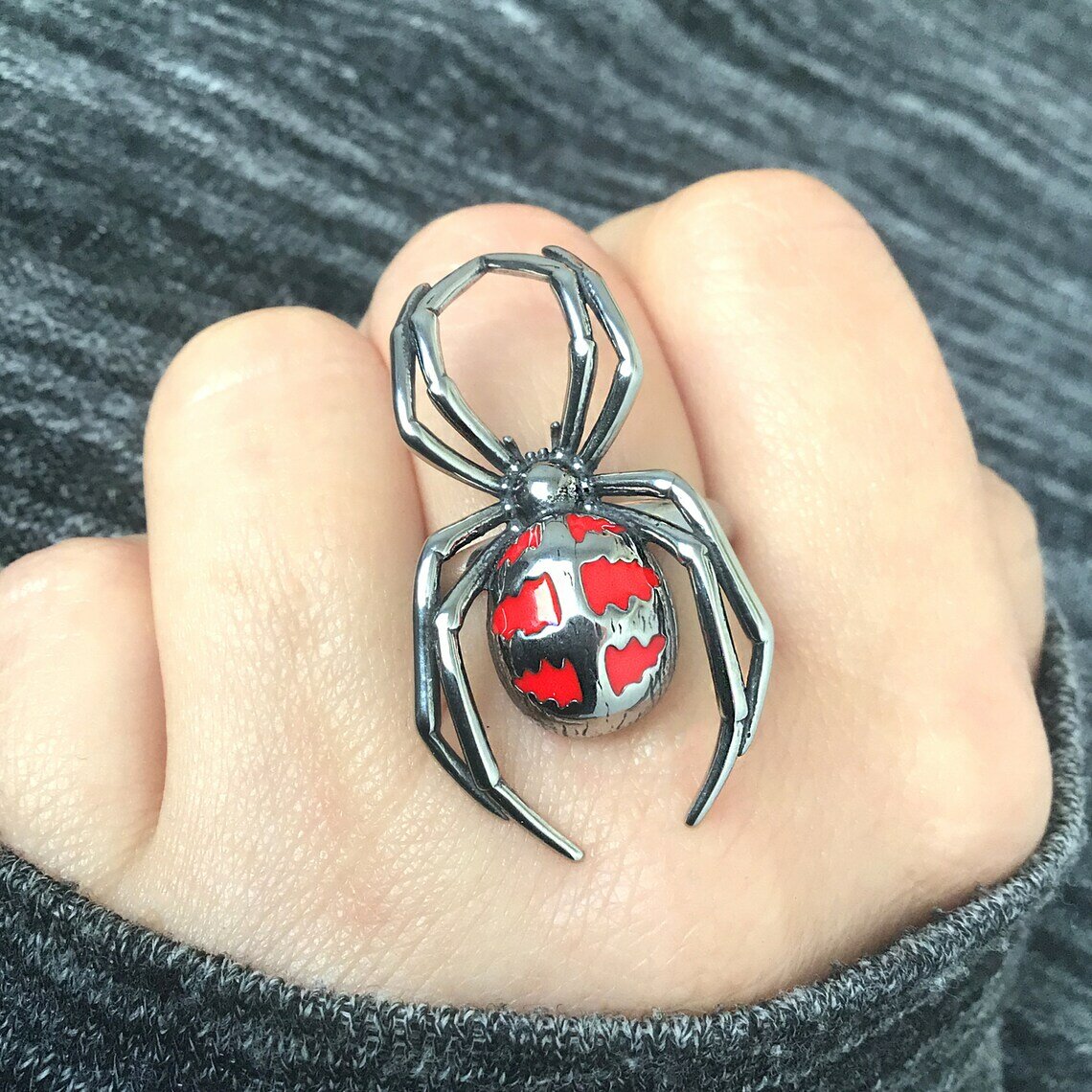 Славянский оберег, кольцо-кулон, циркон, металл