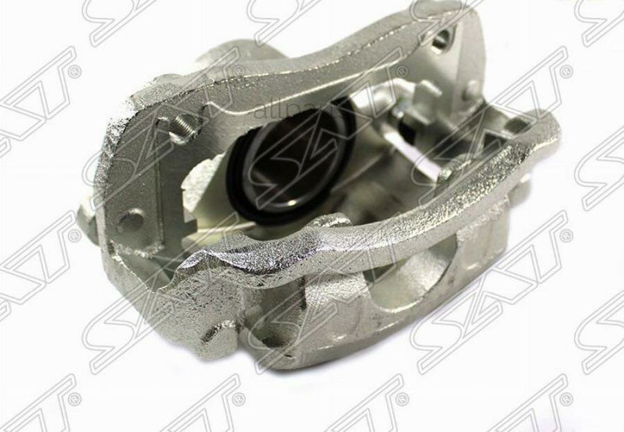 SAT ST-58180-2HA00 Суппорт тормозной FR HYUNDAI ELANTRA 06- LH