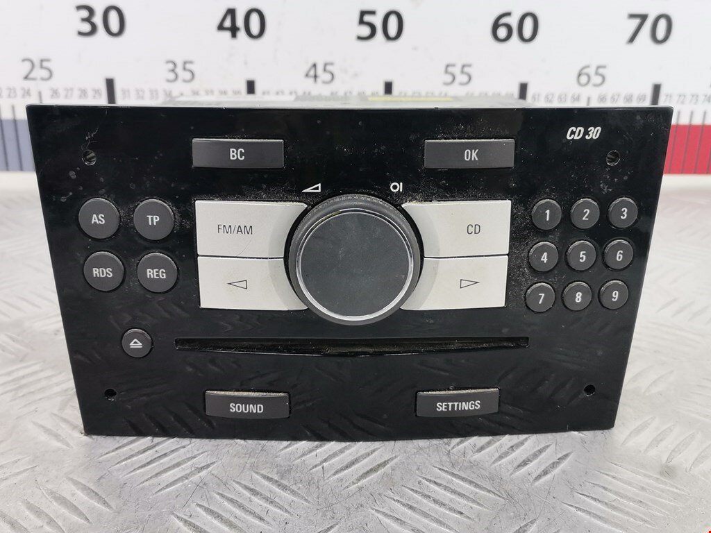 Магнитола Opel Zafira B 13357118 арт. 1670544