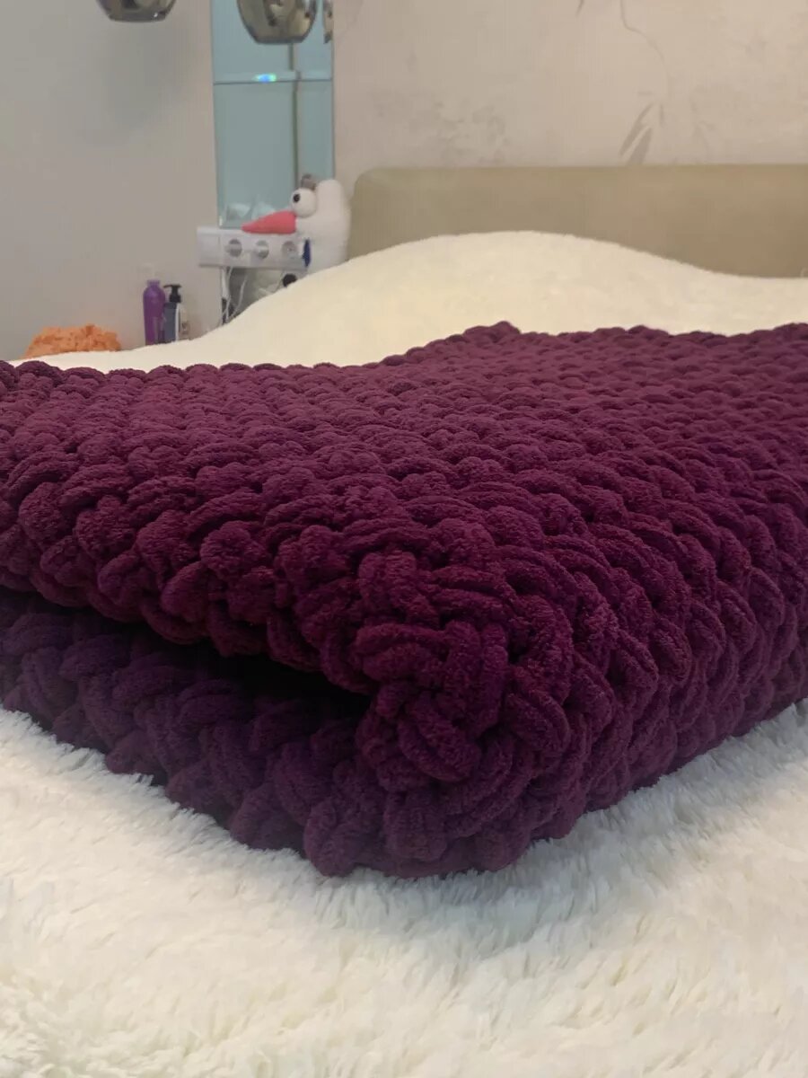 Плед 150 x 190 Ручная работа из Alize Puffy