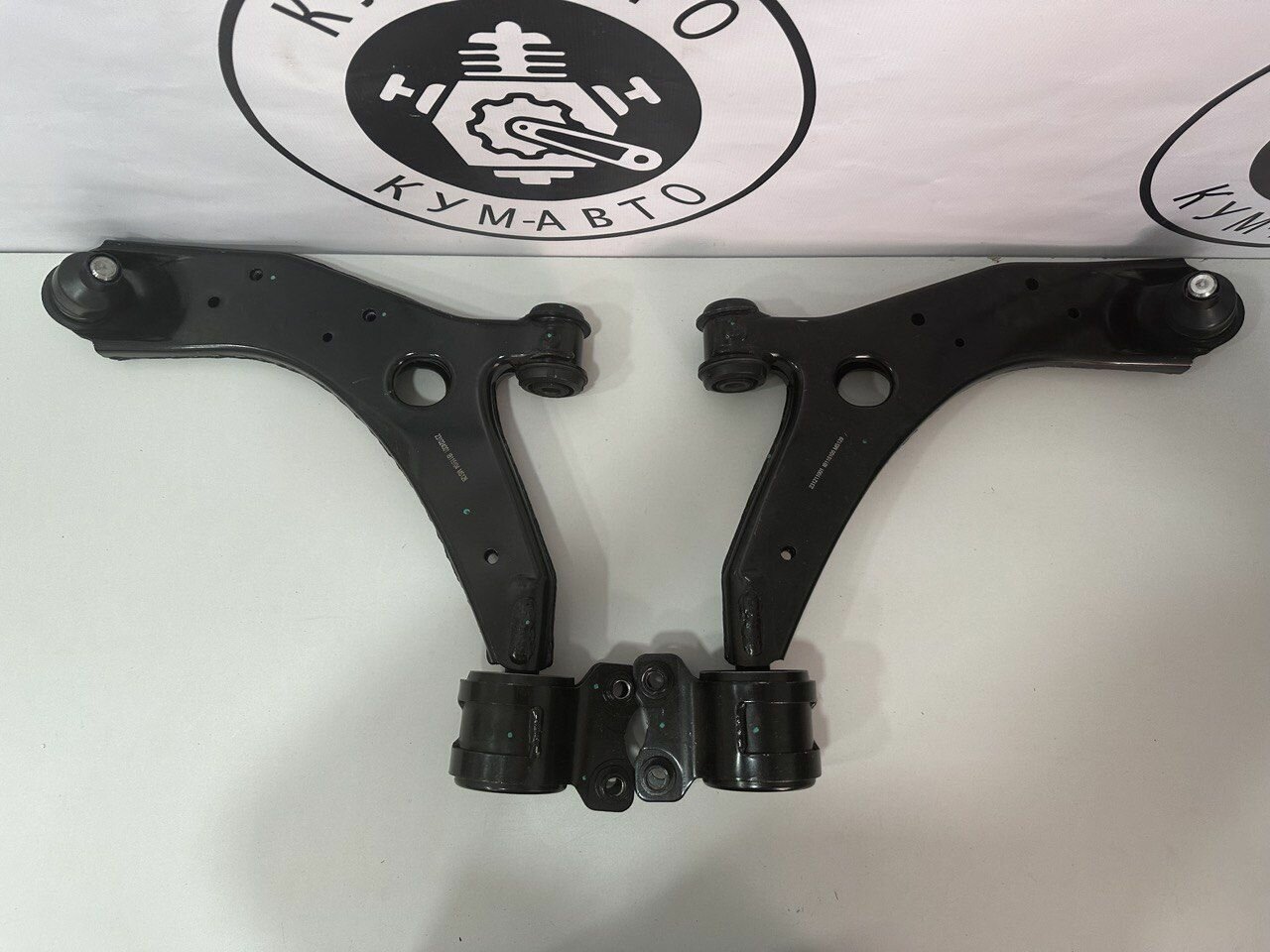 Передние рычаги Мазда 3 БК Mazda 3 BK с 2003 по 2009 год Мазда 5 с 2005