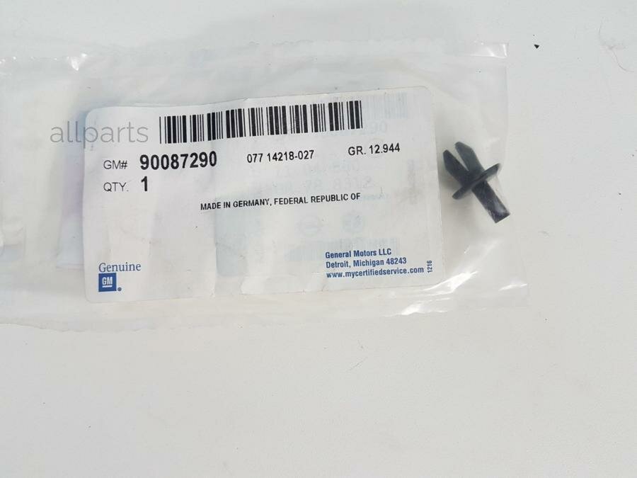 GENERAL MOTORS 90087290 Заклепка крепления дет кузова