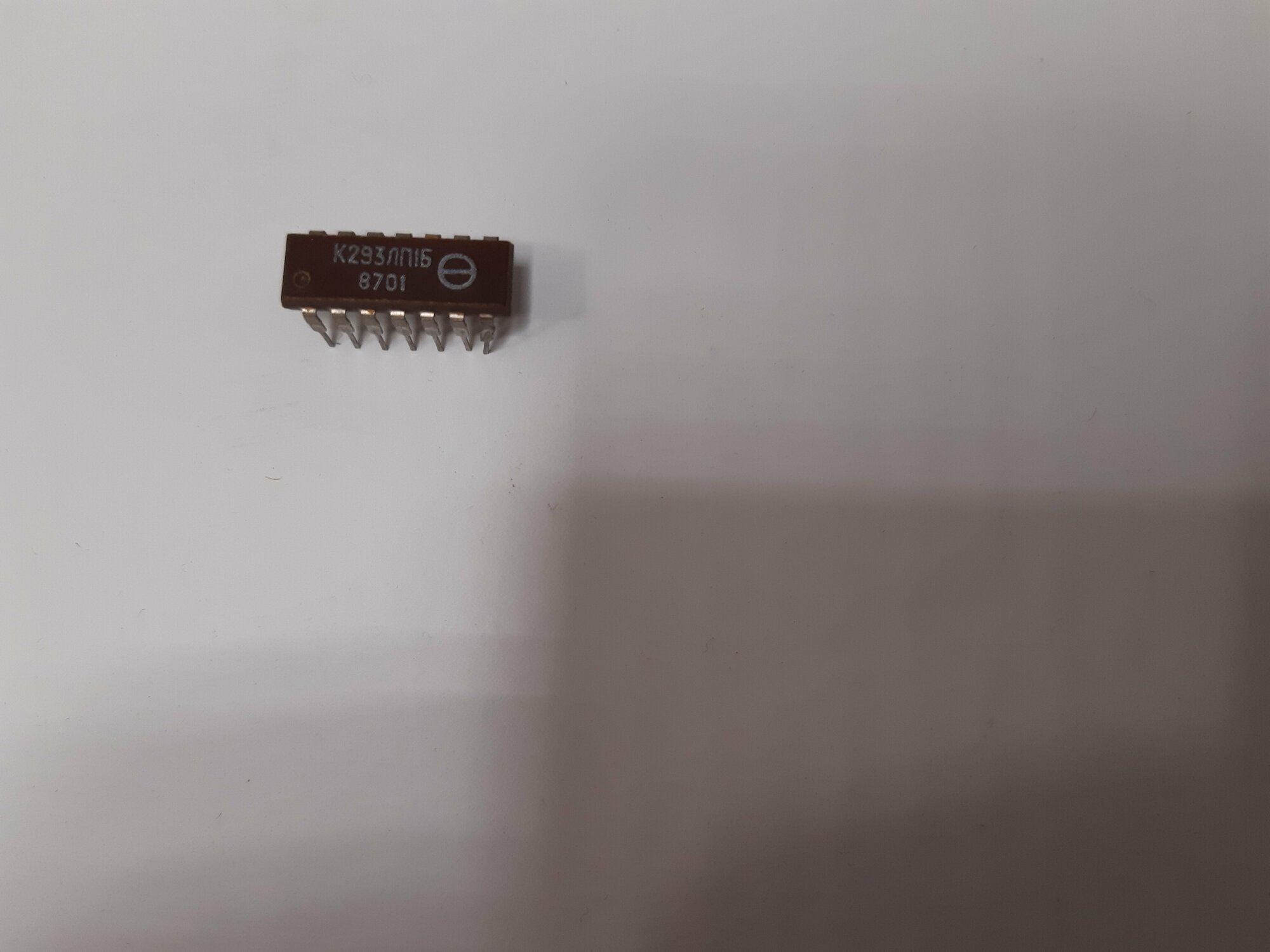 Микросхема К293ЛП1Б (1987г) (упаковка 5 штук)