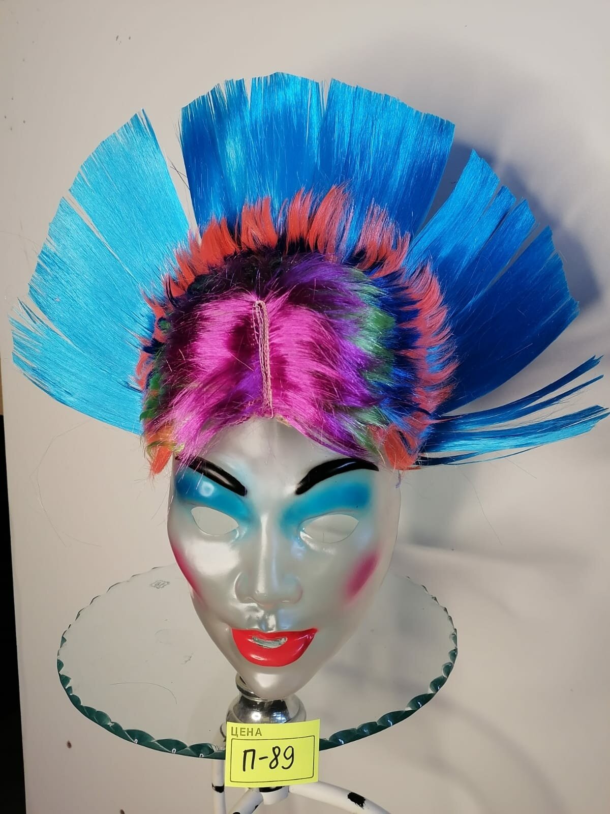 П89 парик карнавальный синий ирокез