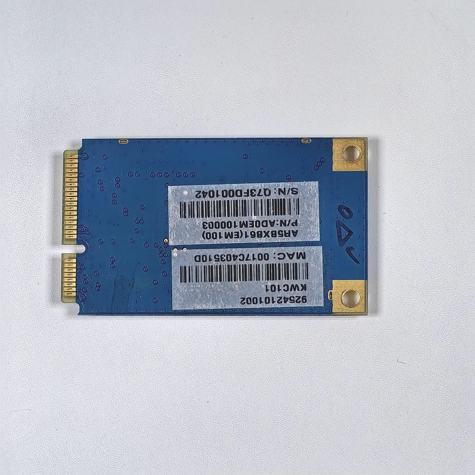 Модуль Wi-Fi для ноутбука модель KWC101 (EM100)