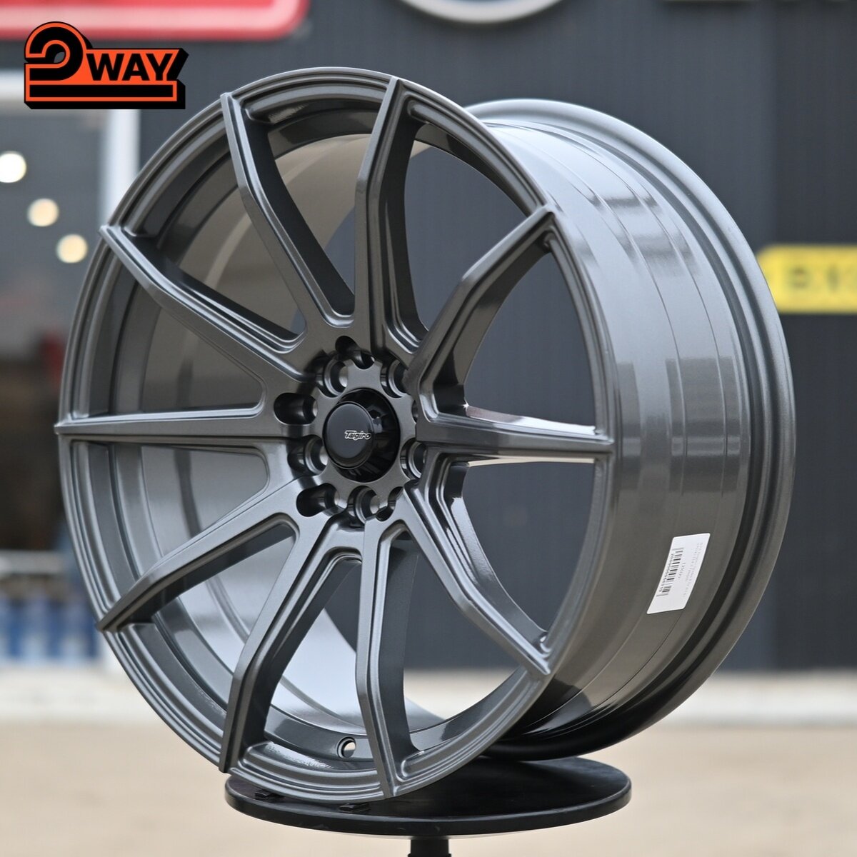 Комплект Литых Колесных Дисков R18 Taigiro Spider 8.0J ET30 5*100 и 5*114.3 Графит (DX09)