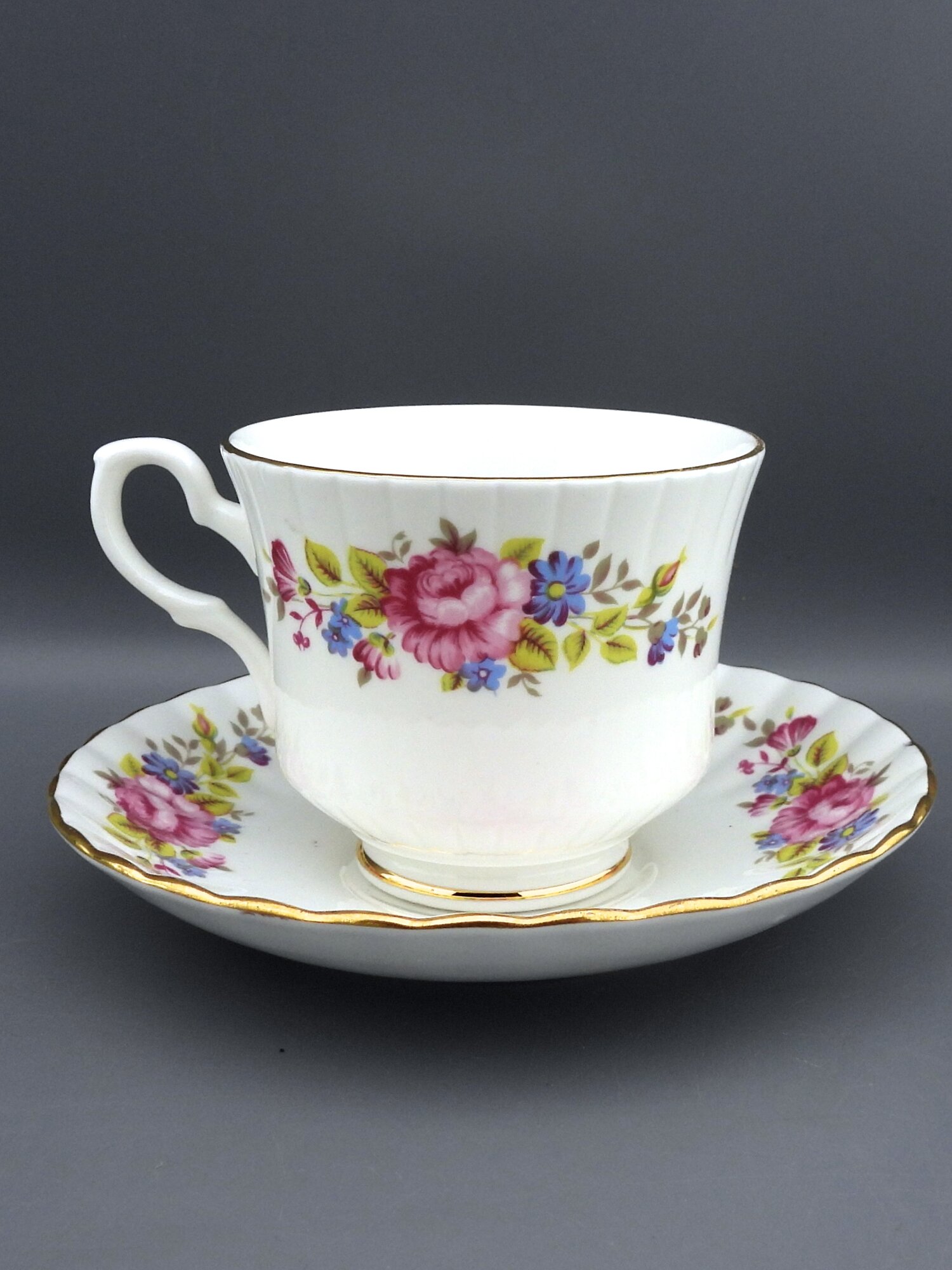 Чайная пара костяной фарфор Royal Stafford 1960-е гг