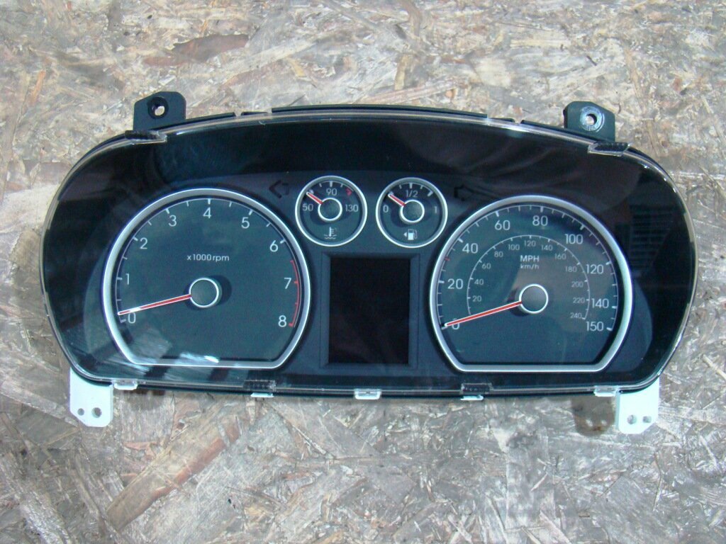 Hyundai i30 Панель приборов 1,6 G4FC АКПП 940032L855
