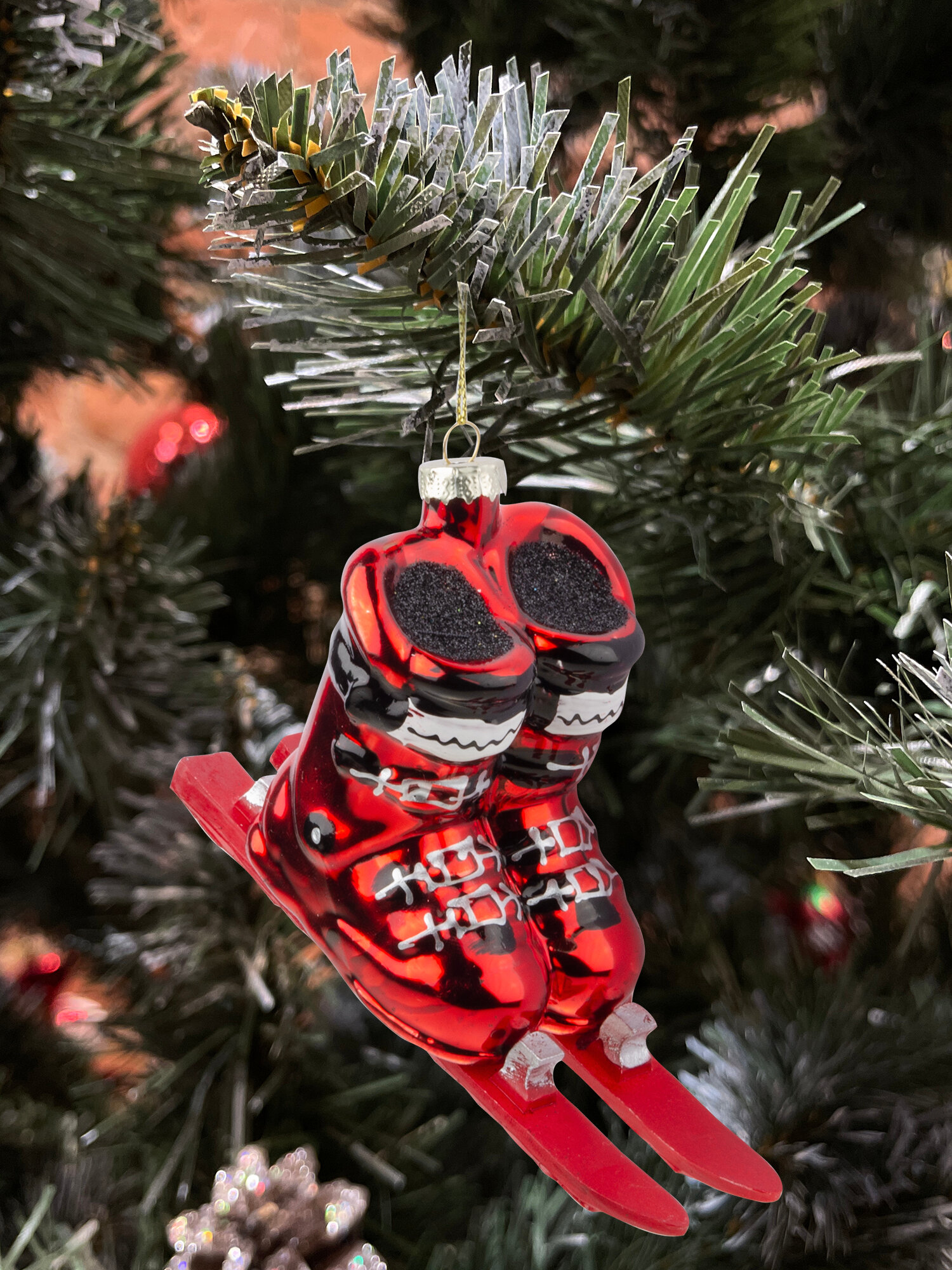 Стеклянные новогодние елочные игрушки "UltraMarin" 214-LN "Красные лыжи"